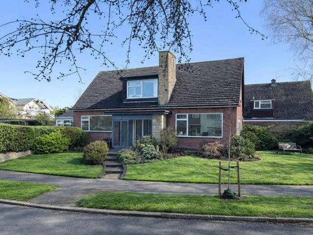 4 Bedroom Detached House