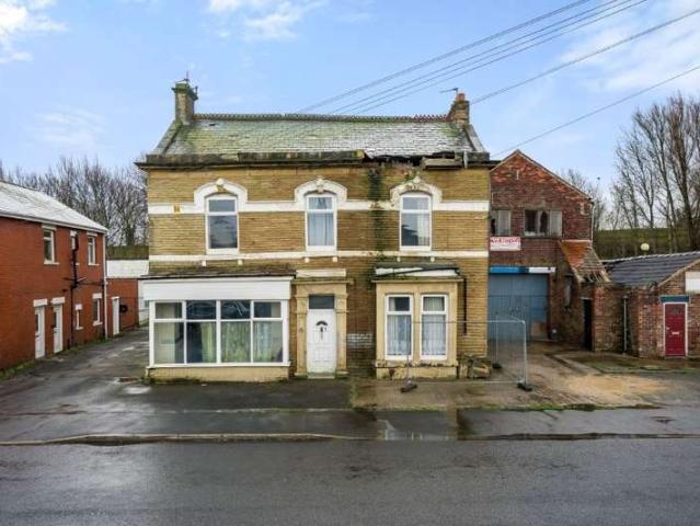 4 Bedroom Detached House