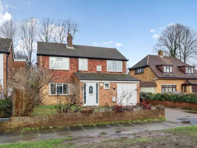 4 Bedroom Detached House