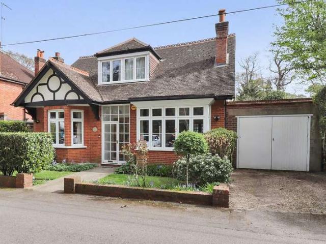 4 Bedroom Detached House