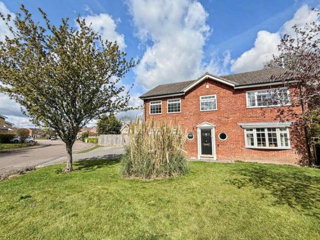 4 Bedroom Detached House