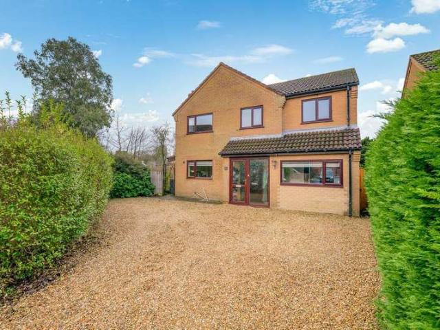 4 Bedroom Detached House