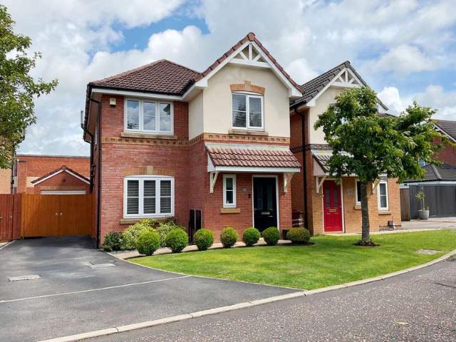 4 Bedroom Detached House