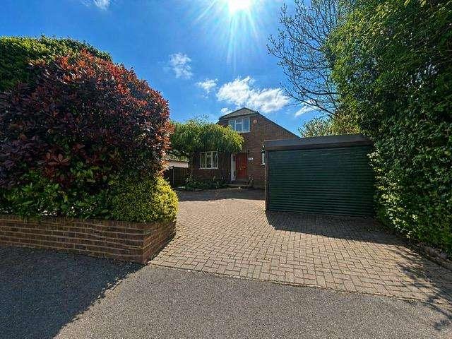 4 Bedroom Detached House