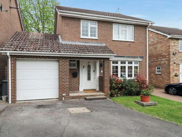 4 Bedroom Detached House