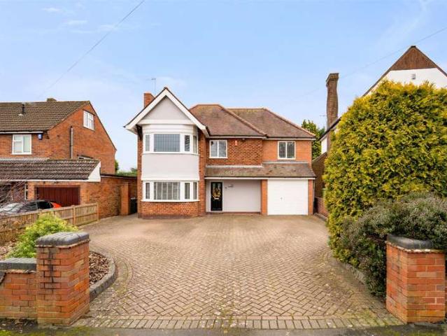 4 Bedroom Detached House