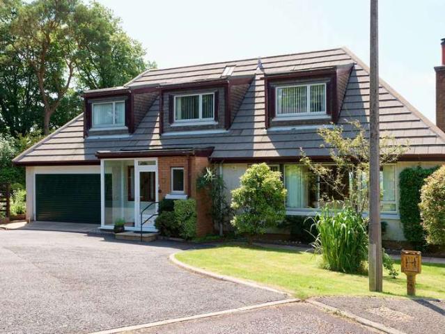 4 Bedroom Detached House