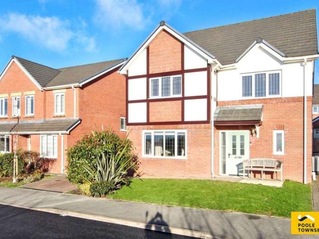 4 Bedroom Detached House