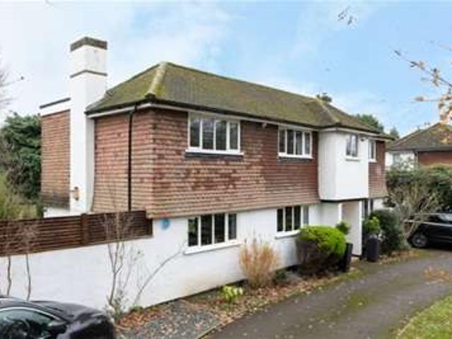 4 Bedroom Detached House