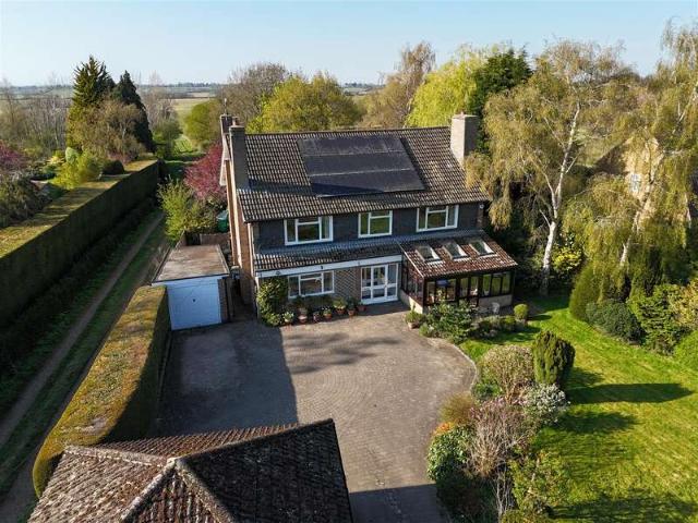 4 Bedroom Detached House