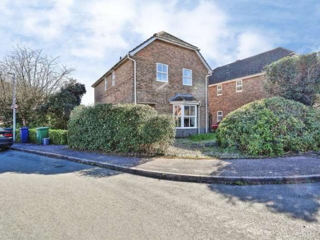 4 Bedroom Detached House