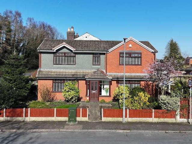 4 Bedroom Detached House
