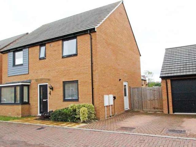 4 Bedroom Detached House