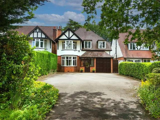 4 Bedroom Detached House