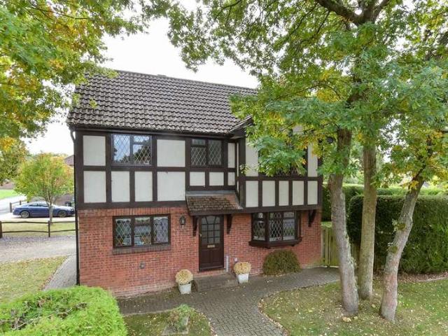 4 Bedroom Detached House
