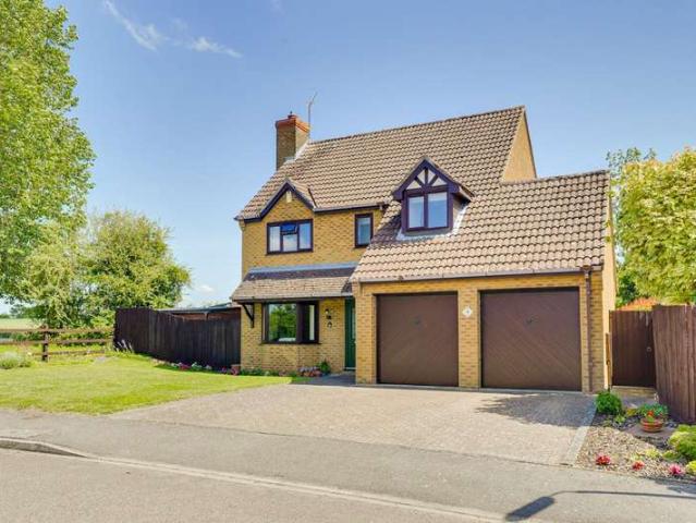 4 Bedroom Detached House