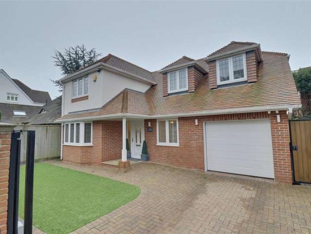4 Bedroom Detached House