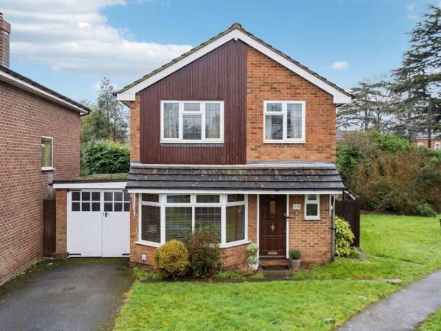 4 Bedroom Detached House