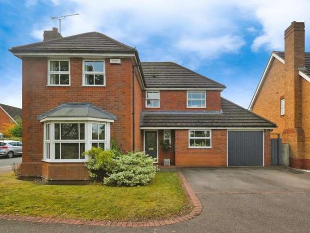 4 Bedroom Detached House