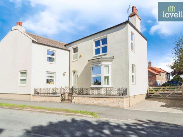 4 Bedroom Detached House