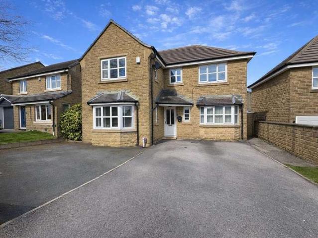 4 Bedroom Detached House
