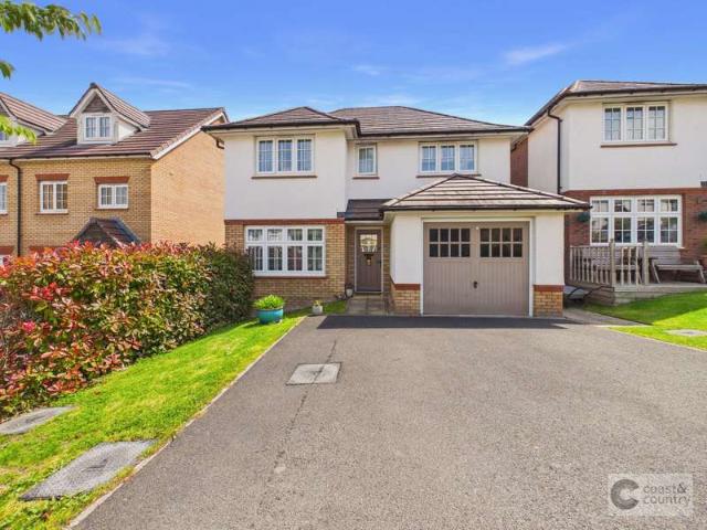 4 Bedroom Detached House