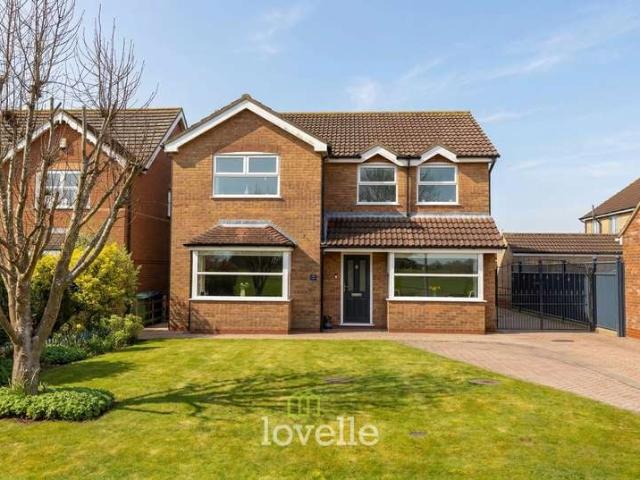4 Bedroom Detached House