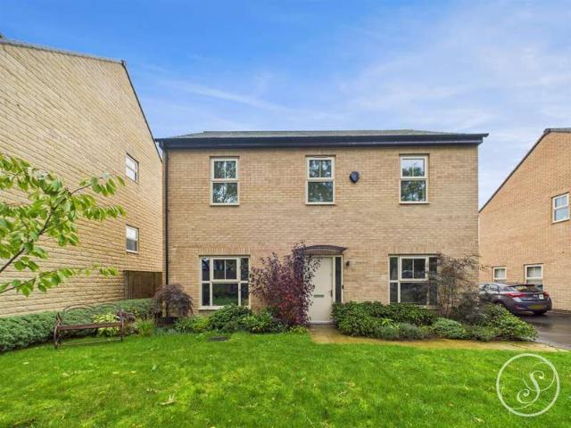 4 Bedroom Detached House