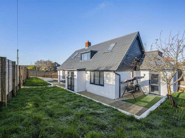 4 Bedroom Detached House