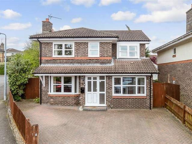 4 Bedroom Detached House