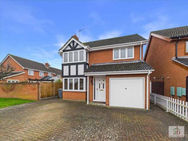 4 Bedroom Detached House
