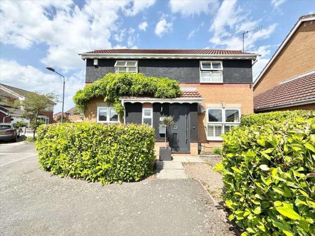 4 Bedroom Detached House