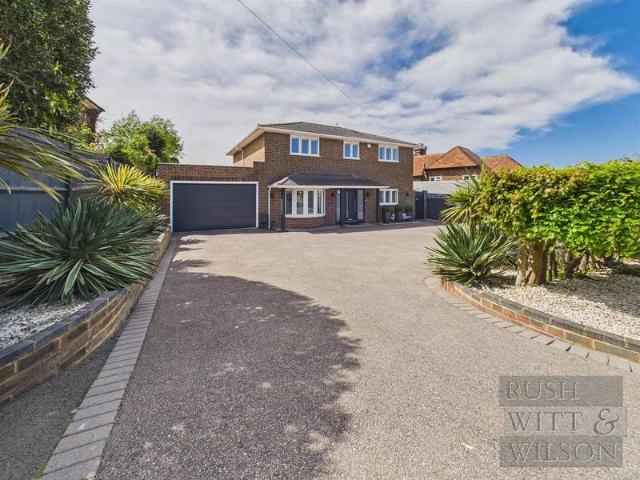 4 Bedroom Detached House