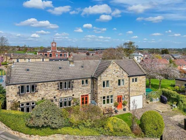 4 Bedroom Detached House