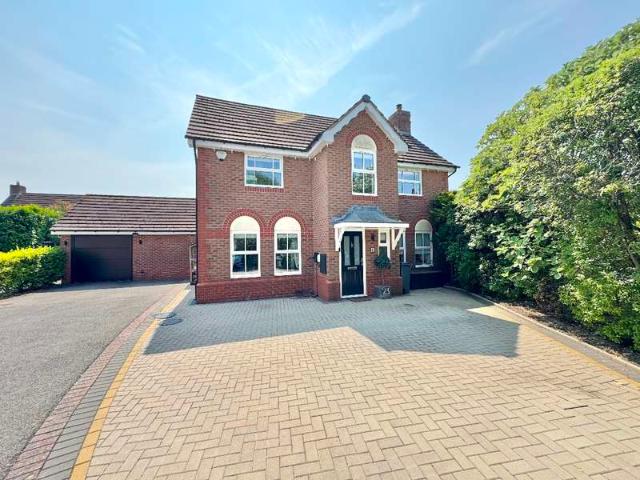 4 Bedroom Detached House