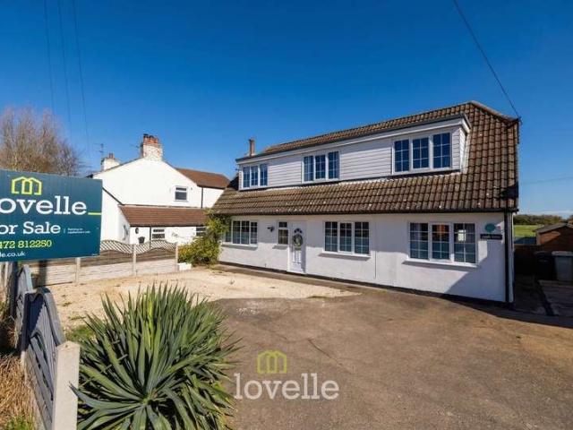 4 Bedroom Detached House