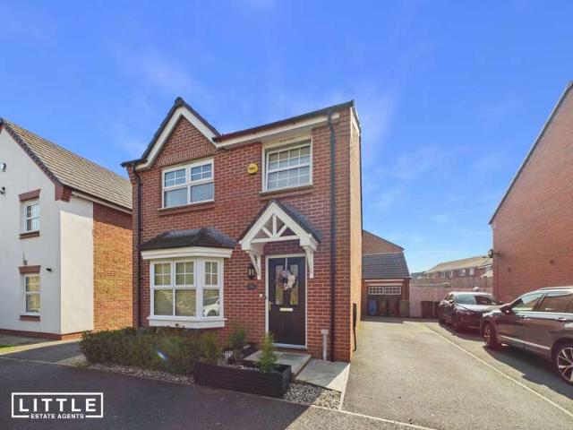 4 Bedroom Detached House