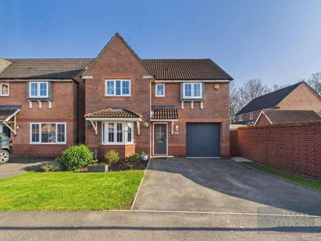 4 Bedroom Detached House