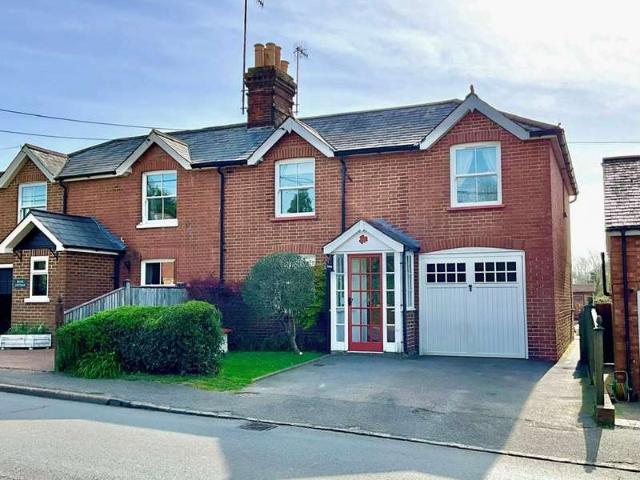 4 Bedroom Detached House