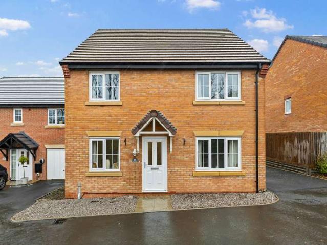 4 Bedroom Detached House