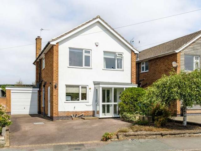 4 Bedroom Detached House