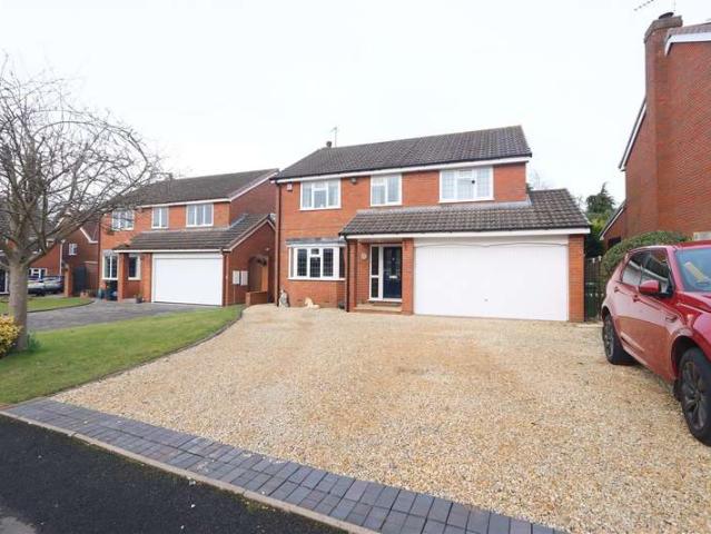 4 Bedroom Detached House