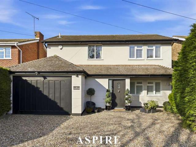 4 Bedroom Detached House