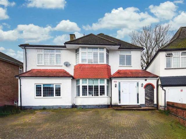 4 Bedroom Detached House