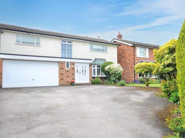 4 Bedroom Detached House