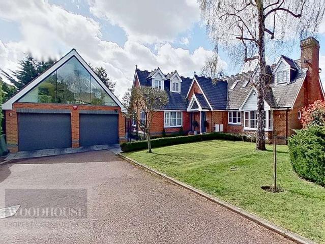 4 Bedroom Detached House