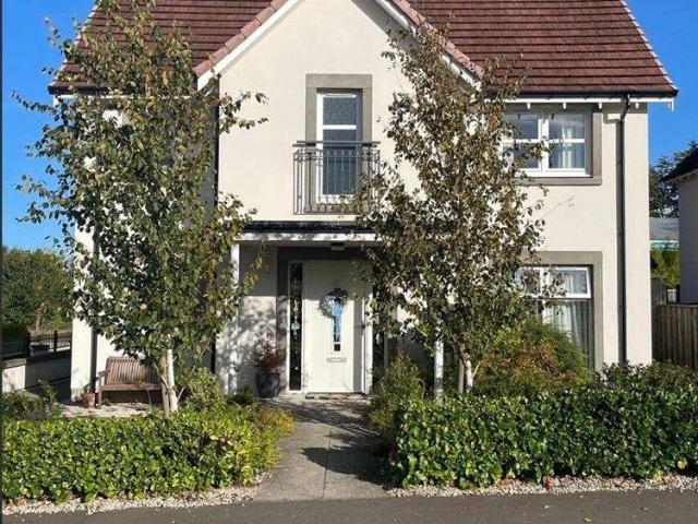 4 Bedroom Detached House