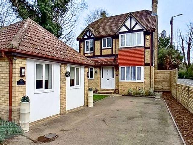 4 Bedroom Detached House
