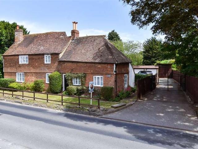 4 Bedroom Detached House