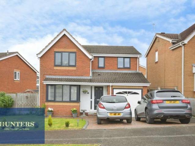4 Bedroom Detached House
